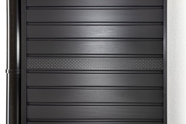 Panele ścienne PCV - jak zamontować? - sklep Naklejkomania